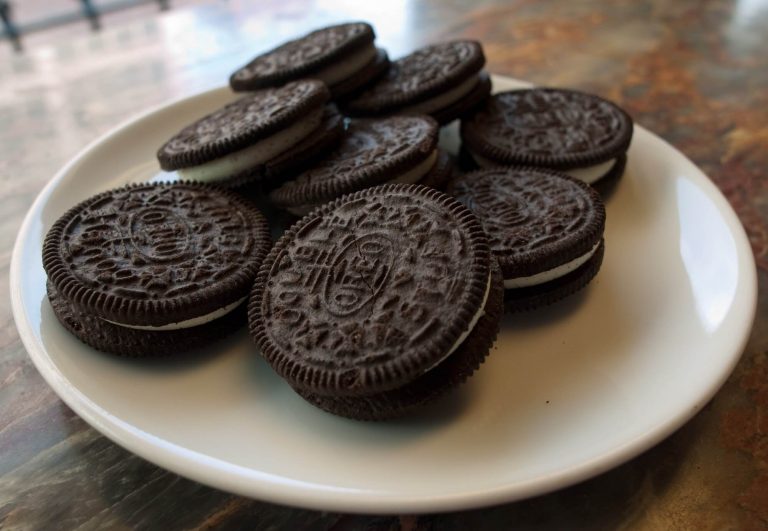 Nyeleneh! Oreo Hadirkan Dua Rasa Baru, Salah Satunya Oreo Rasa Pedas ...