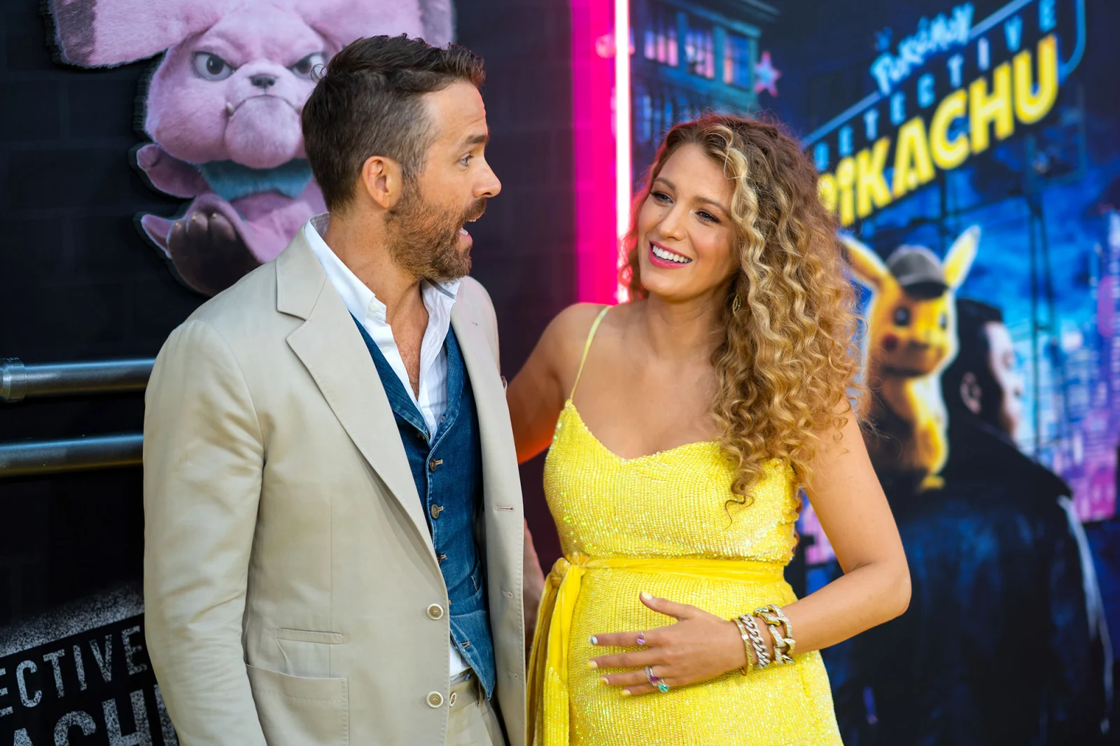 Blake Lively (Kembali) Umumkan Kehamilan dengan Cara Glamor! | Portal ...