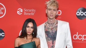 Megan Fox Hapus Akun Instagram di Tengah Isu Perpisahannya dengan ...